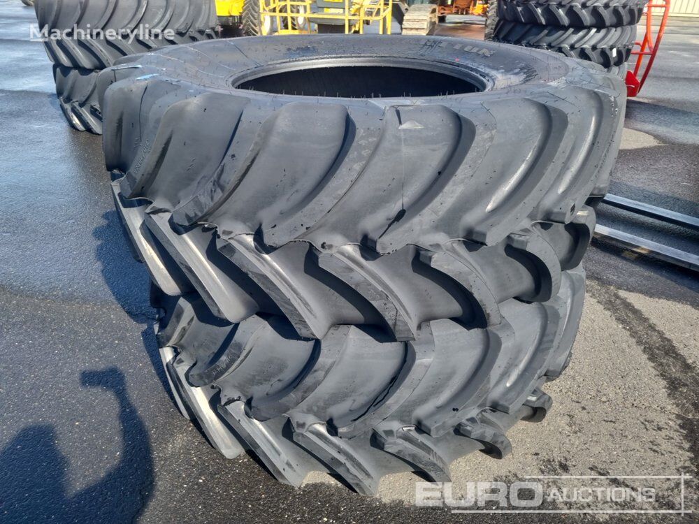 Prodaje se Firestone 710/70 R38 MAXTRAC TL 171D168E Tyres (2 of) gumi za prednje utovarivače na aukciji