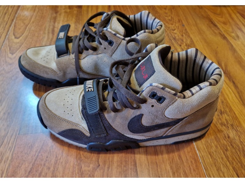 Nike Air Trainer 1