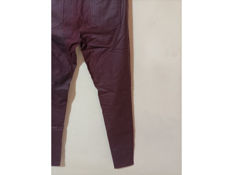 Bordo eko koža skinny pantalone M