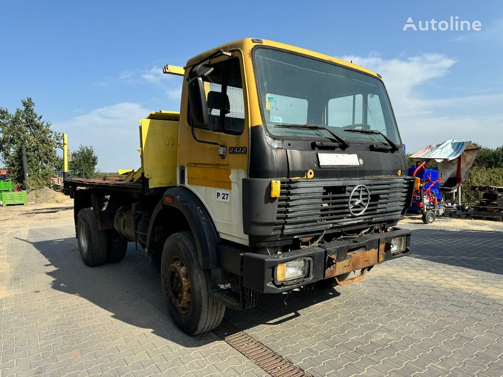 Mercedes-Benz 1820 kiper