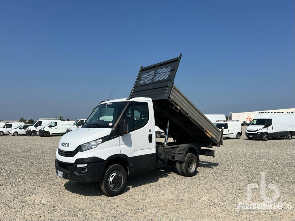 Prodaje se IVECO DAILY kiper na aukciji