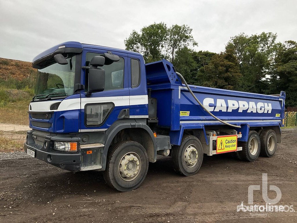 Prodaje se Scania P410 8x4 Twin-Steer kiper na aukciji