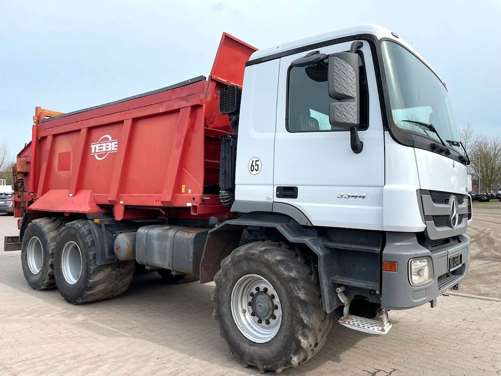 Mercedes-Benz Actros 3332 kiper