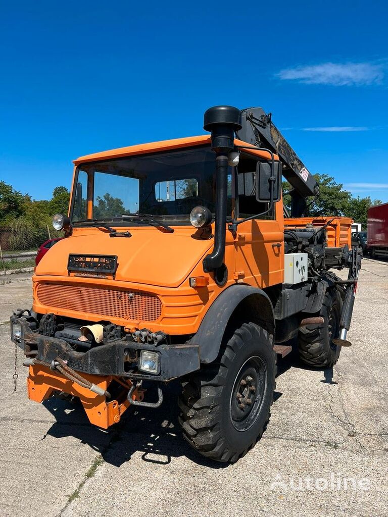 Mercedes-Benz UNIMOG kiper