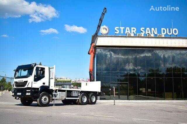 IVECO TRAKKER 6x4 PALFINGER PK 18502 CRANE EURO 6 kamion s ravnom platformom