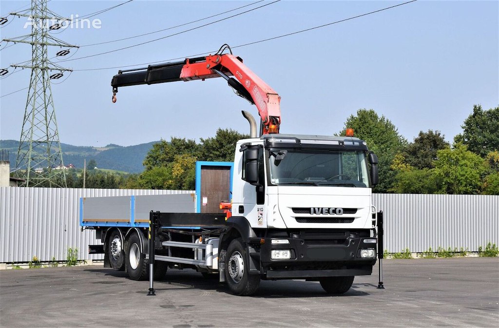 IVECO Stralis 310 kamion s ravnom platformom