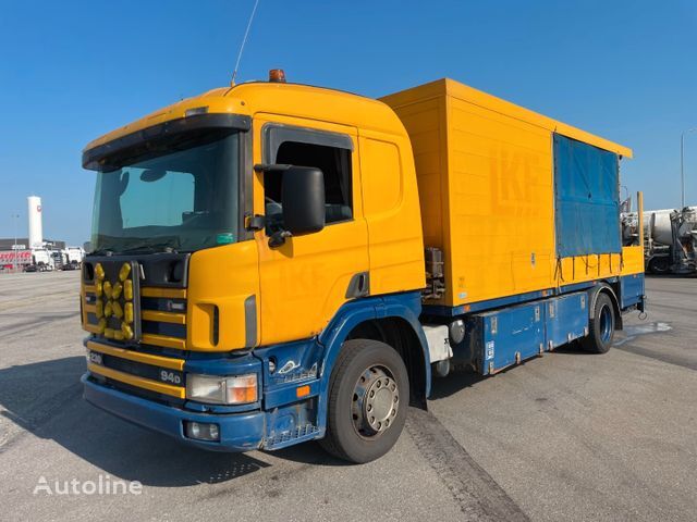 Scania P94/230 LB 4x2 Euro 3 Schaltgetriebe kamion s ravnom platformom