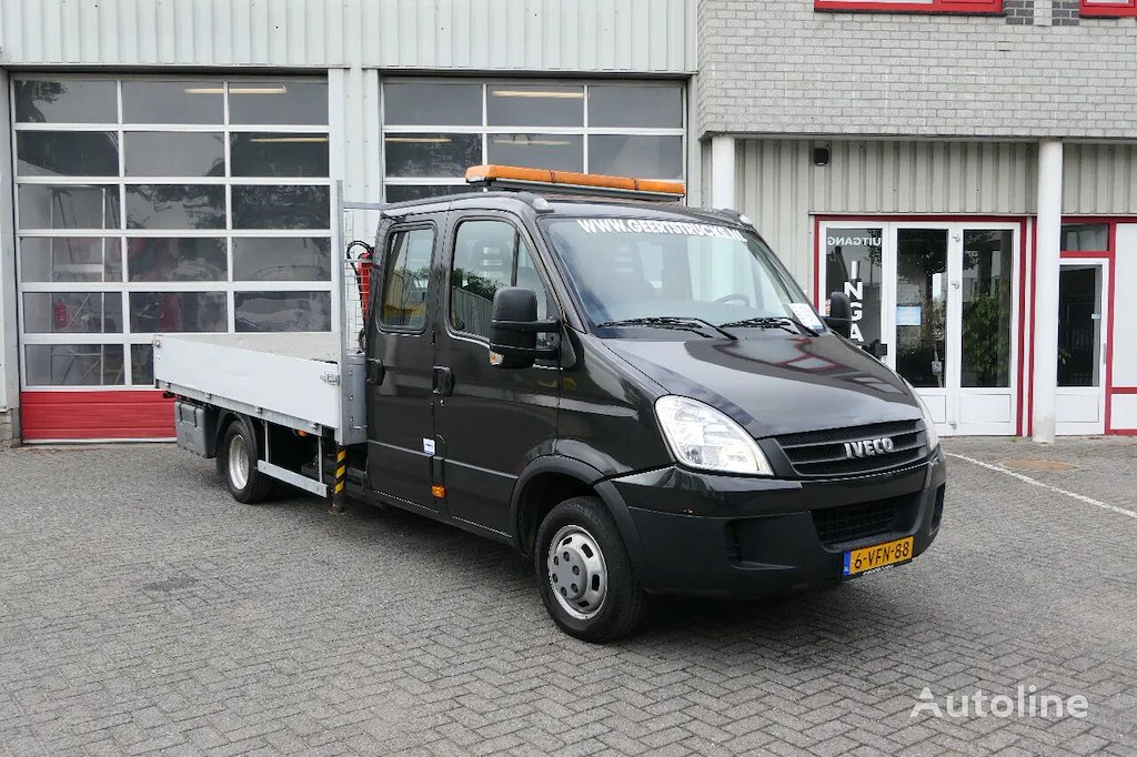 IVECO Daily 3.0 CNG | Double Cab. | PALFINGER PC 1300 A | 100049Km | 2 kamion s ravnom platformom