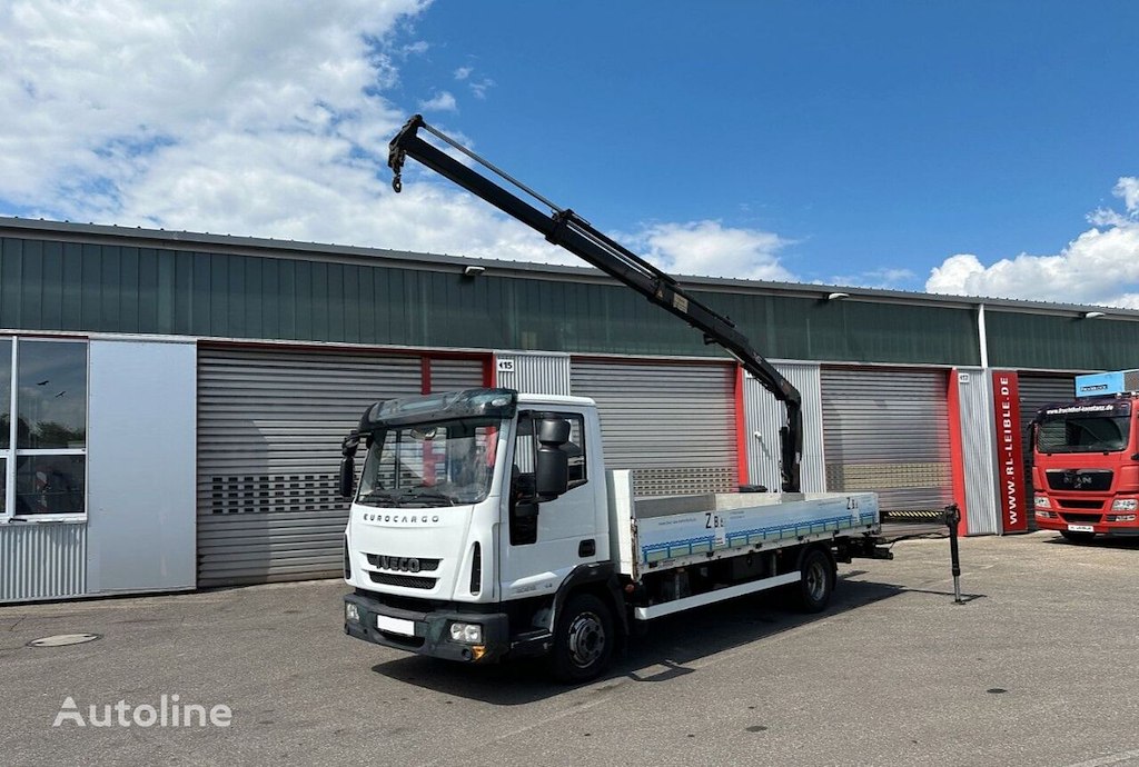 IVECO ML80E18 kamion s ravnom platformom