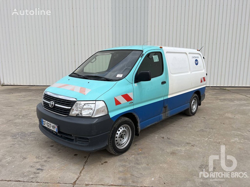 Prodaje se Toyota HIACE Vehicule Utilitaire kamion furgon na aukciji