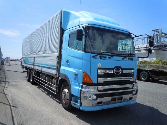 Hino TRUCK kamion furgon