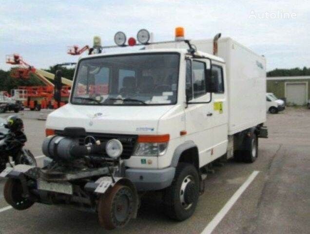 Mercedes-Benz 4x4 VARIO Schörling RAIL ROAD Two Way Schienen kamion furgon