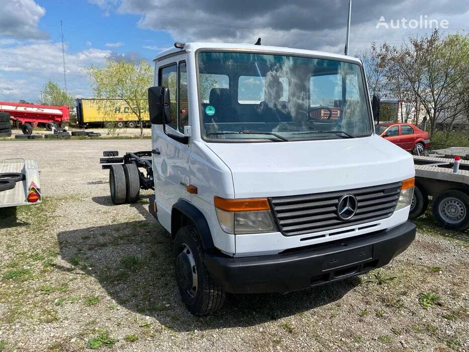 Mercedes-Benz vario 818 kamion šasija