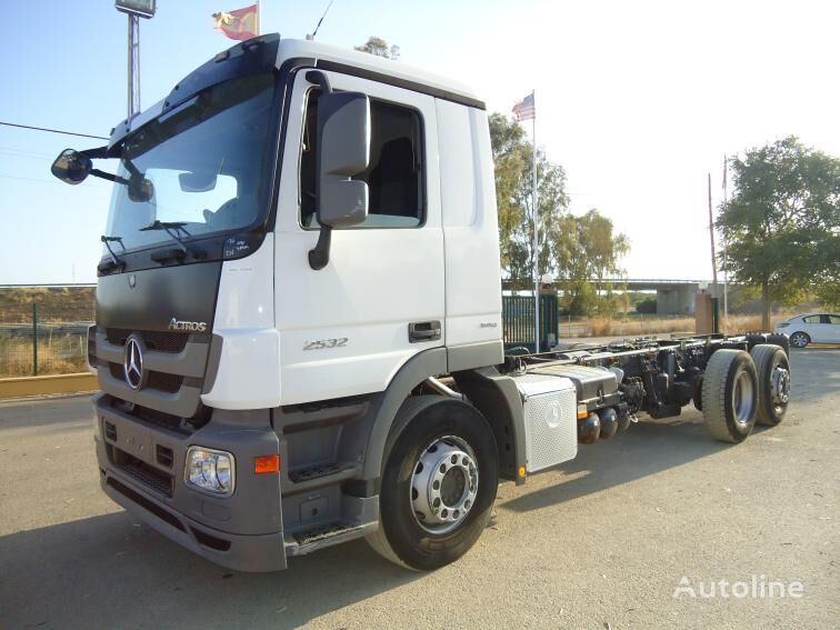 Mercedes-Benz ACTROS 25 32 kamion šasija