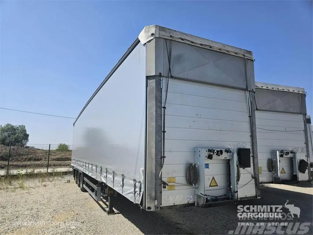 Schmitz Cargobull Curtainsider Mega