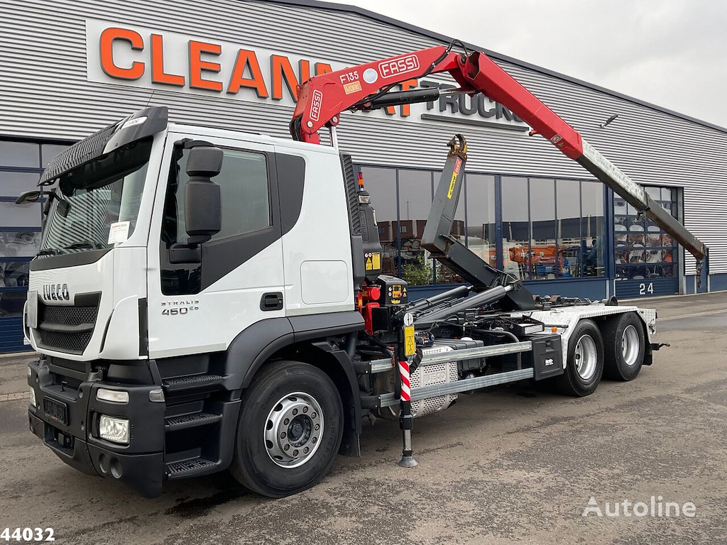 IVECO Stralis AT260S46Y Fassi 13 Tonmeter laadkraan kamion rol kiper