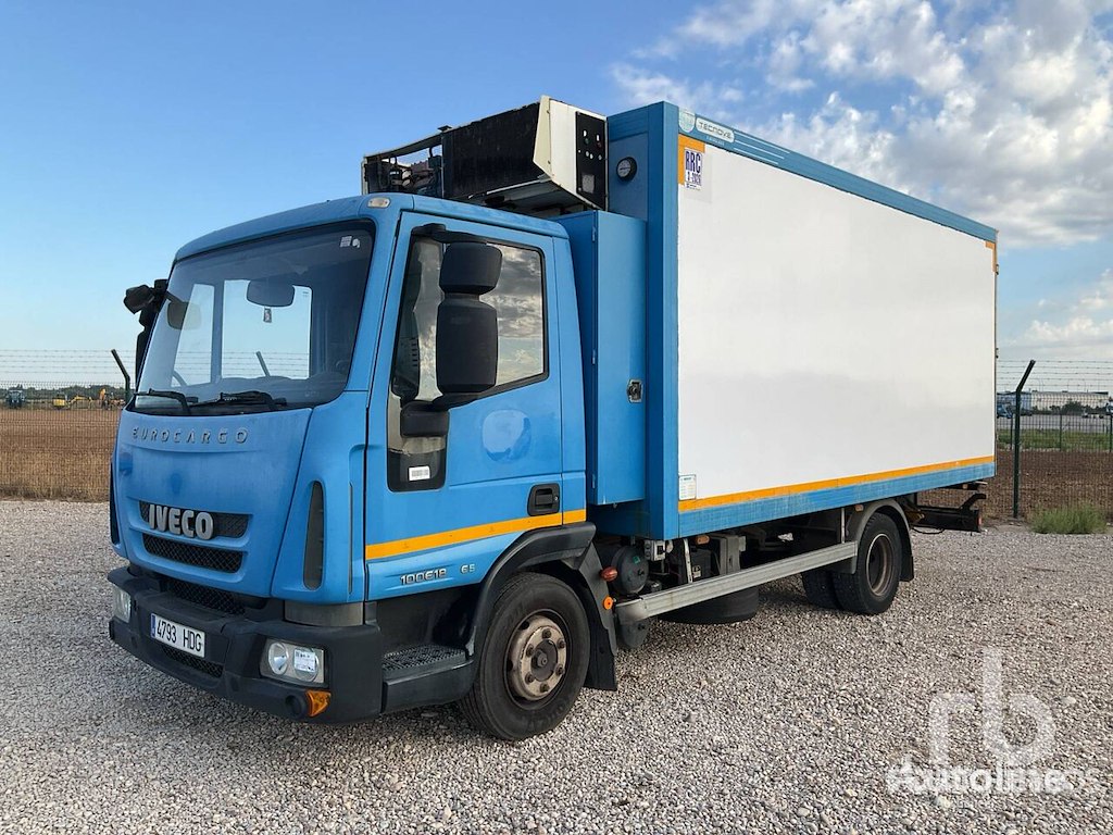 Prodaje se IVECO EUROCARGO ML100 4x2 kamion hladnjače na aukciji