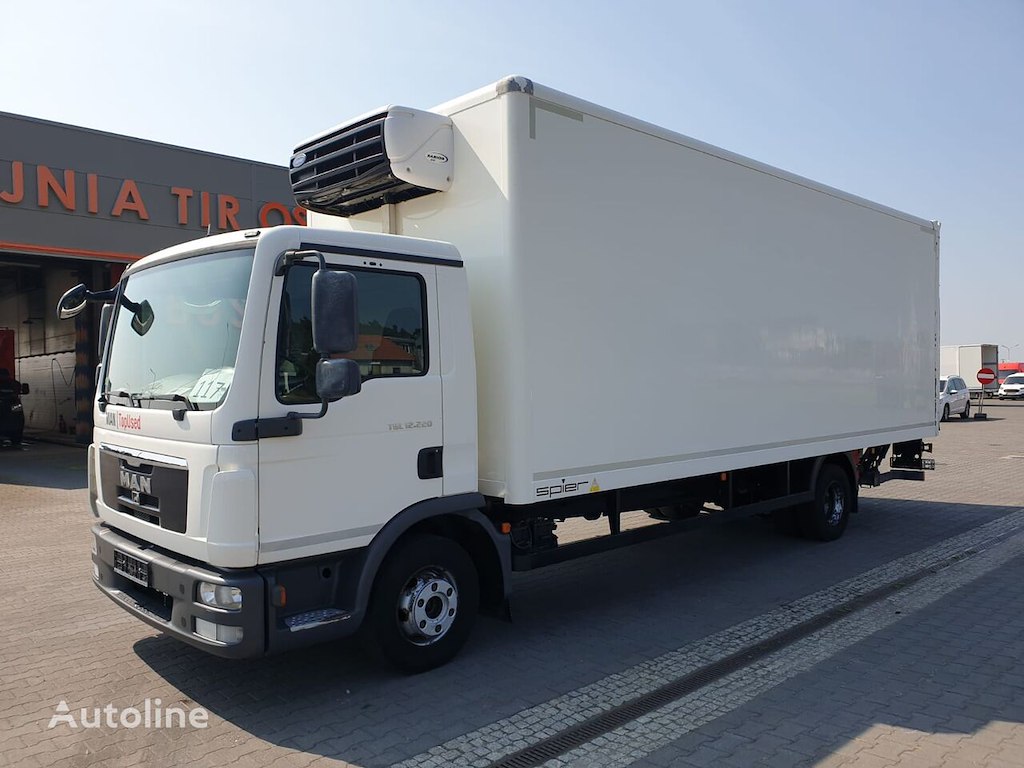 MAN TGL 12.220 REFRIGERATOR LIFT CARRIER XARIOS 500 kamion hladnjača