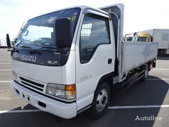 Isuzu ELF kamion s ravnom platformom < 3.5t