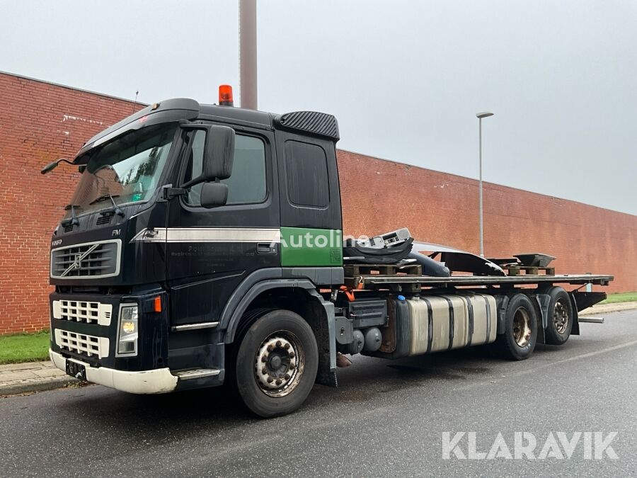 Prodaje se Volvo FM300 kamion platforme na aukciji