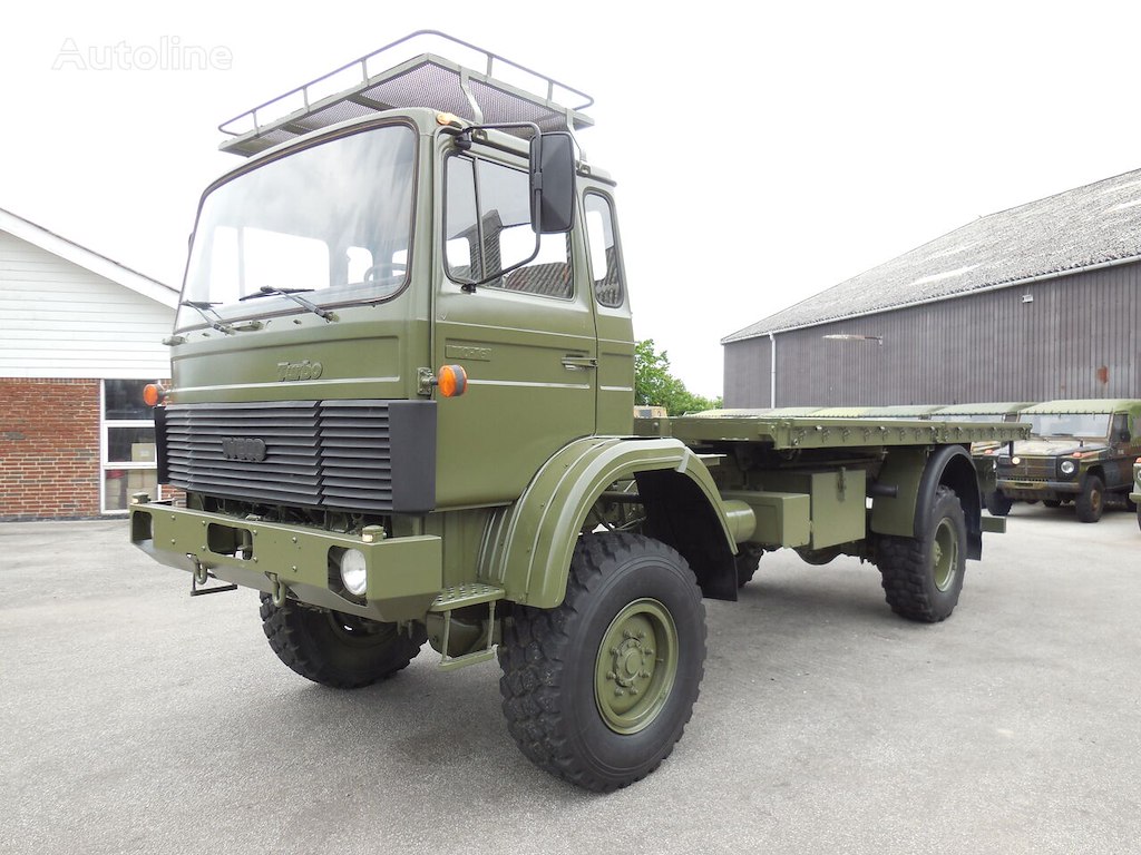 Magirus 110 4x4 kamion platforma