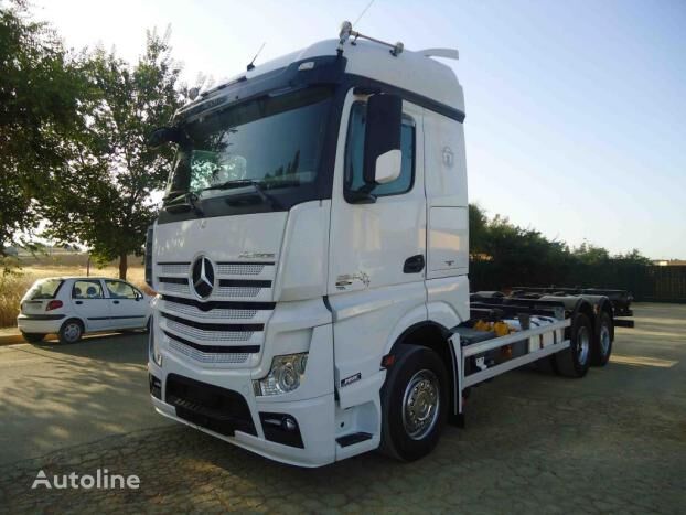 Mercedes-Benz ACTROS 25 45 vozilo za prevoz kontejnera