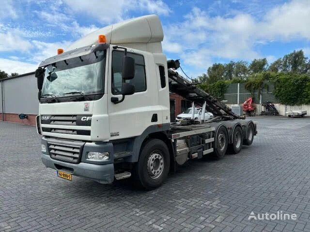 DAF CF 85.410 TRIDEM kamion sa kukom za podizanje tereta