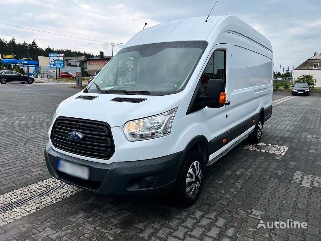 Ford Transit minibus furgon