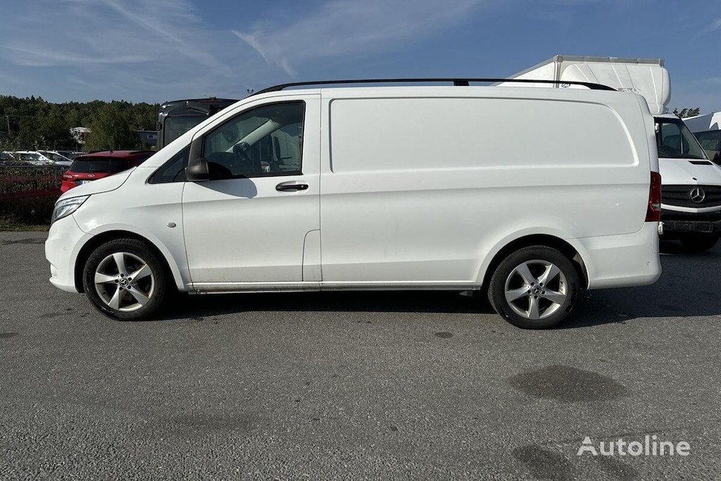 Prodaje se Mercedes-Benz Vito minibus furgon na aukciji