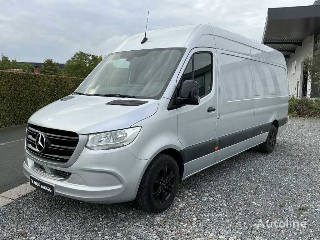 Prodaje se Mercedes-Benz Sprinter minibus furgon na aukciji