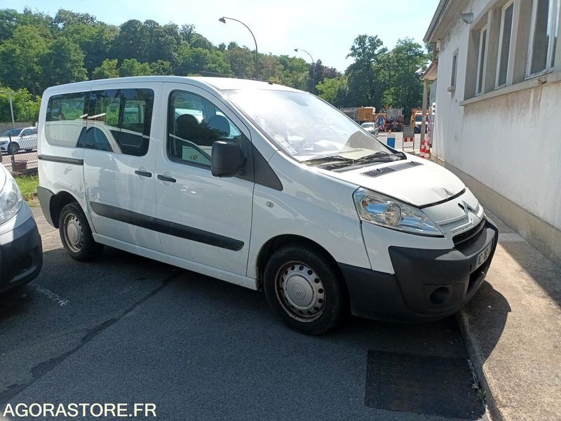 Prodaje se Citroen JUMPY laki furgon na aukciji