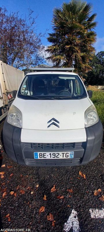 Prodaje se Citroen NEMO GPL laki furgon na aukciji