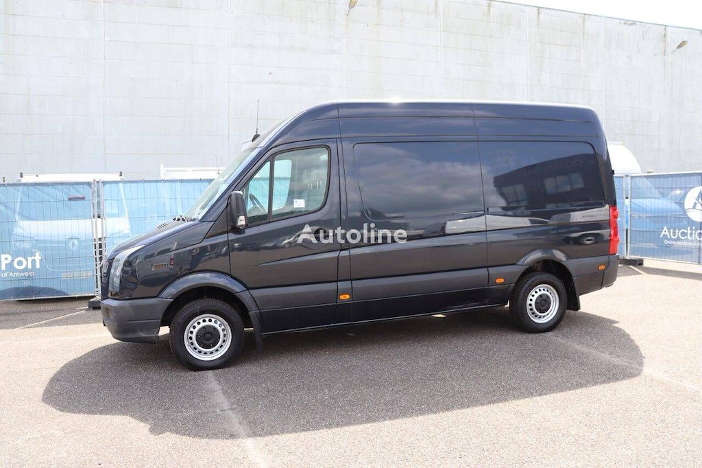 Prodaje se Volkswagen Crafter30 2.5TDI minibus furgon na aukciji