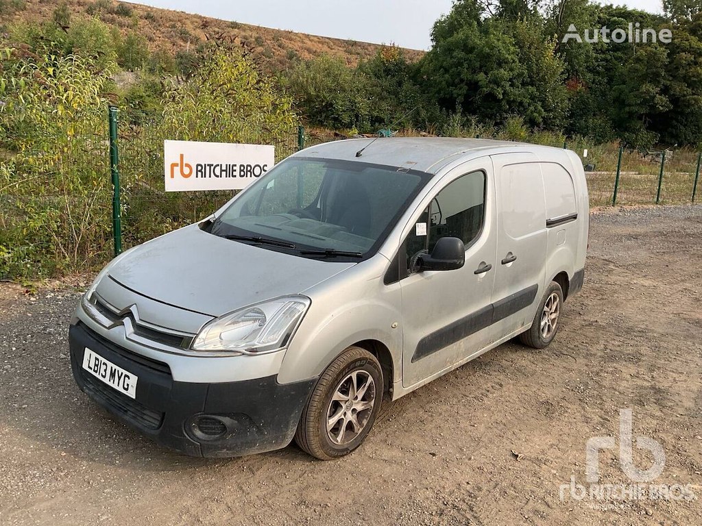 Prodaje se Citroen BERLINGO 4x2 laki furgon na aukciji