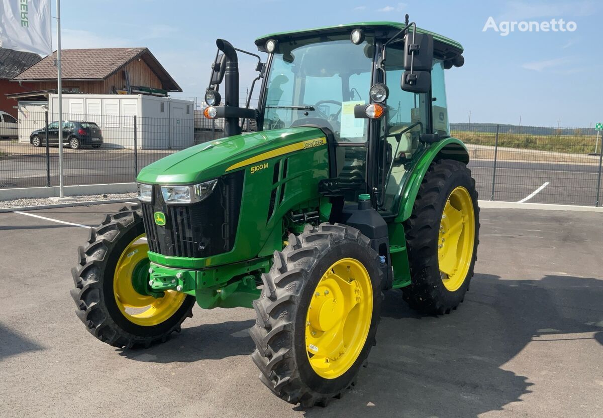 Novi John Deere 5100M traktor točkaš