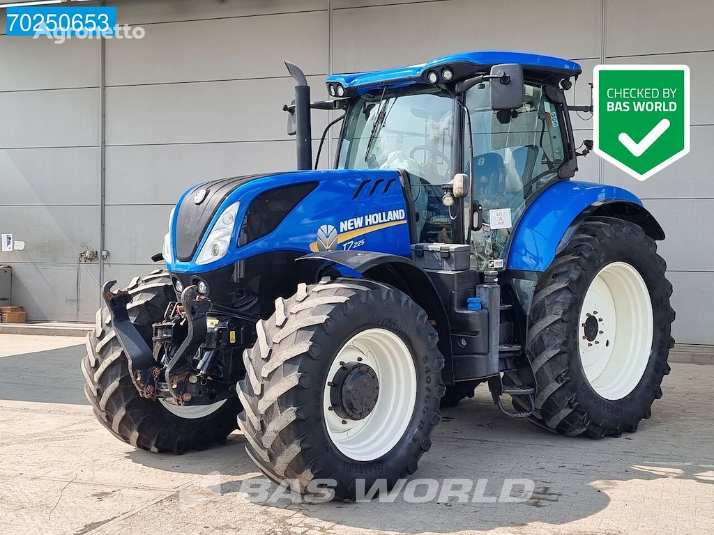 New Holland T7.225 AC 4X4 Front PTO traktor točkaš