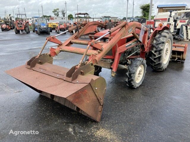 Yanmar TRACTOR(Yanmar) traktor točkaš