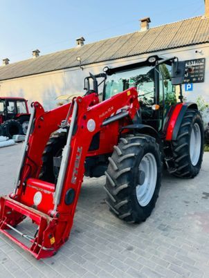 Massey Ferguson 6713 traktor točkaš