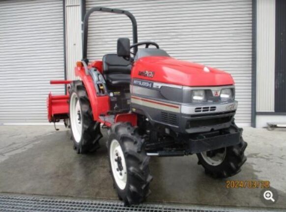 Mitsubishi TRACTOR(Mitsubishi) mototraktor