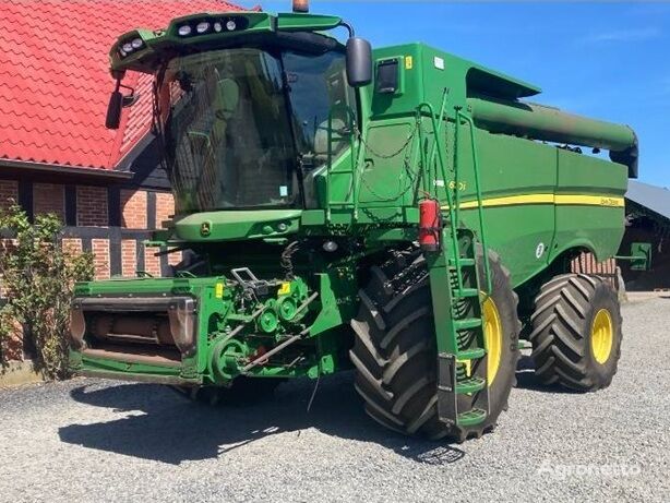 John Deere S670i kombajn za žito