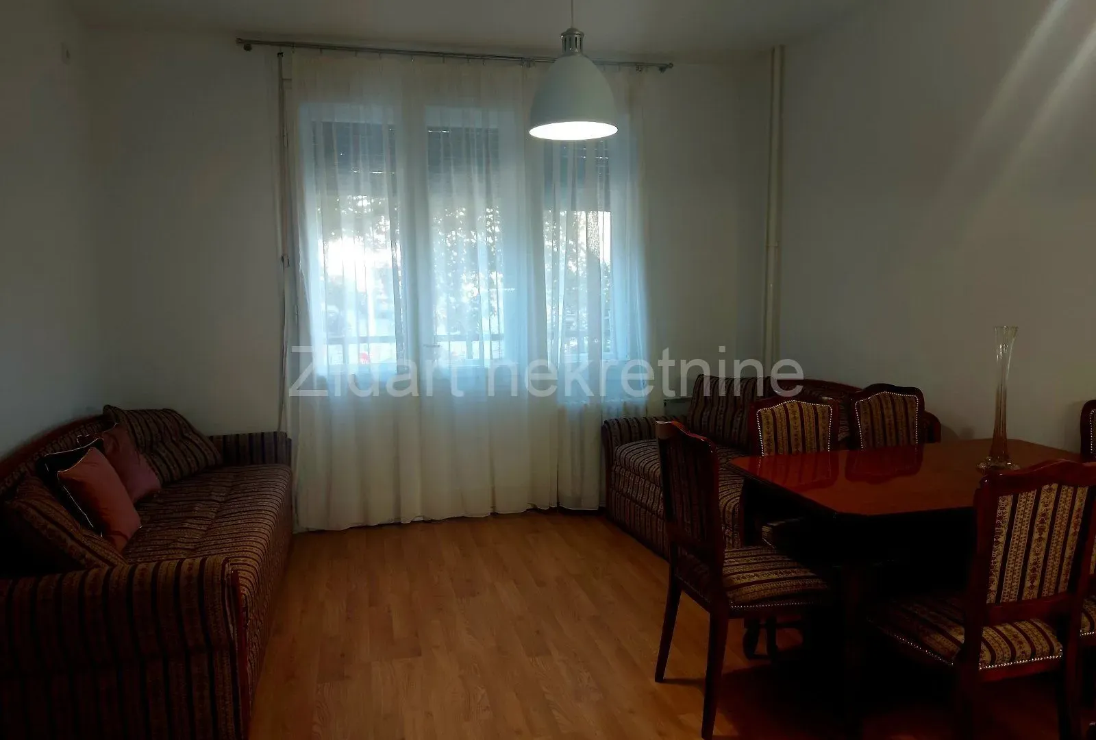 Izdavanje, stan, 51m2, Savski Venac, Beograd