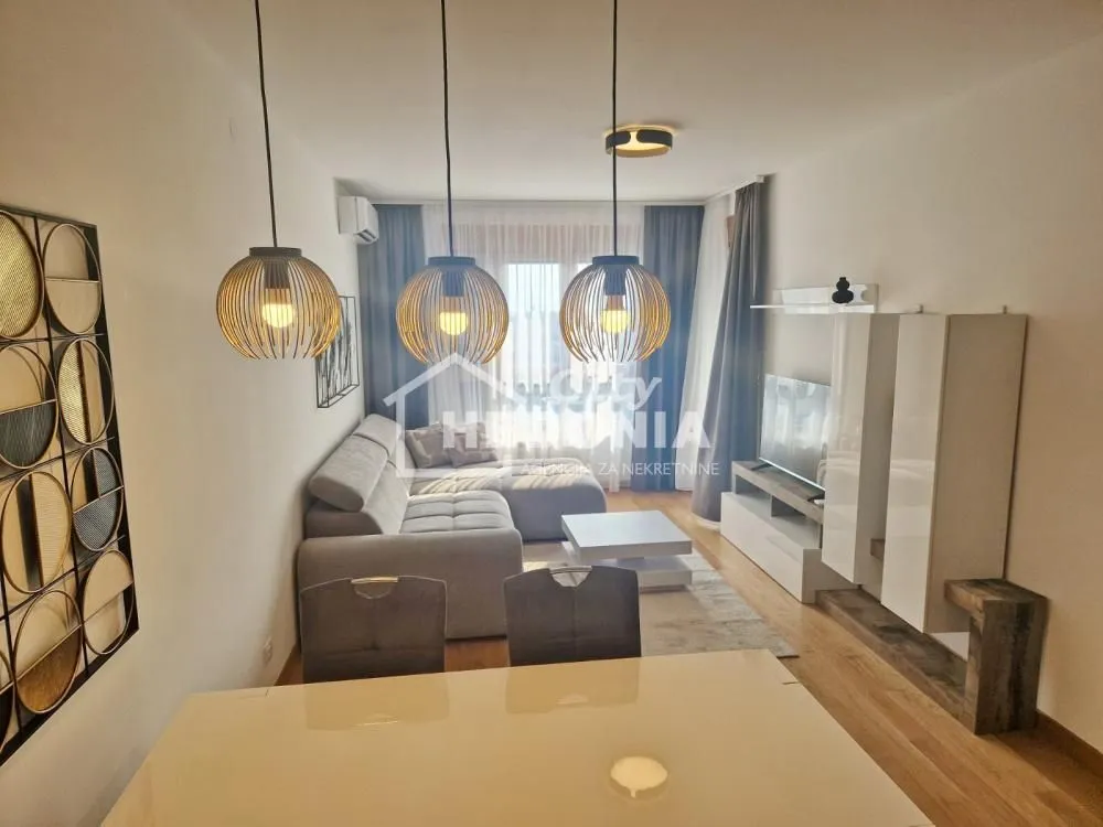 Izdavanje, trosoban stan, 80m2, Novi Beograd Blok 65, Novi Beograd, Beograd