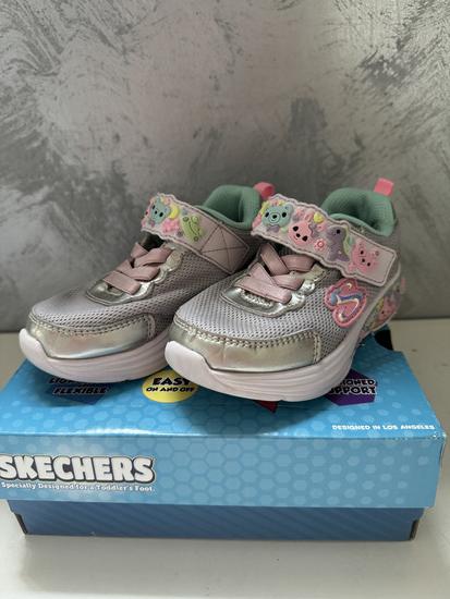 Skechers