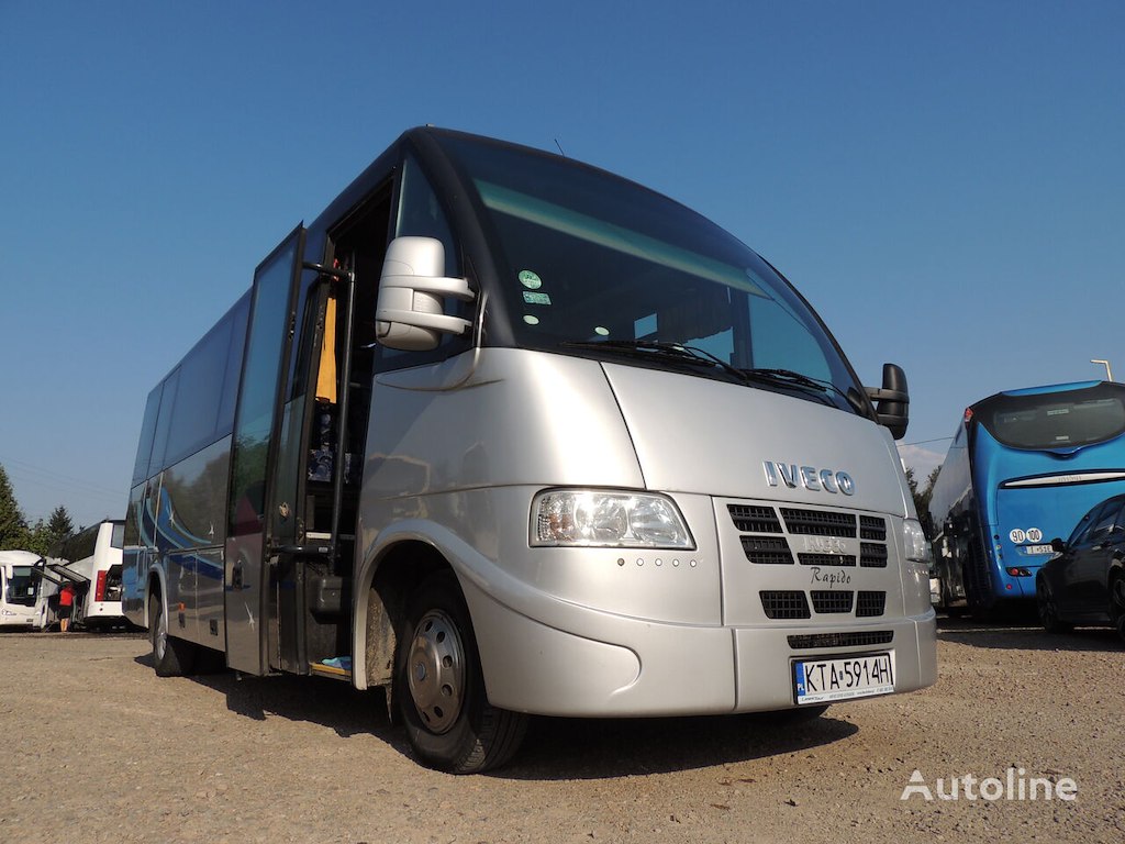 IVECO RAPIDO 29+1+1 turistički autobus