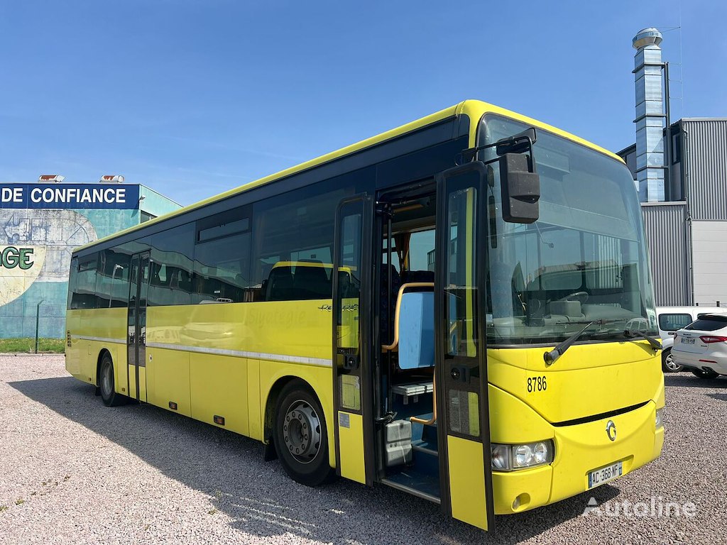 IVECO RECREO CROSSWAY prigradski autobus