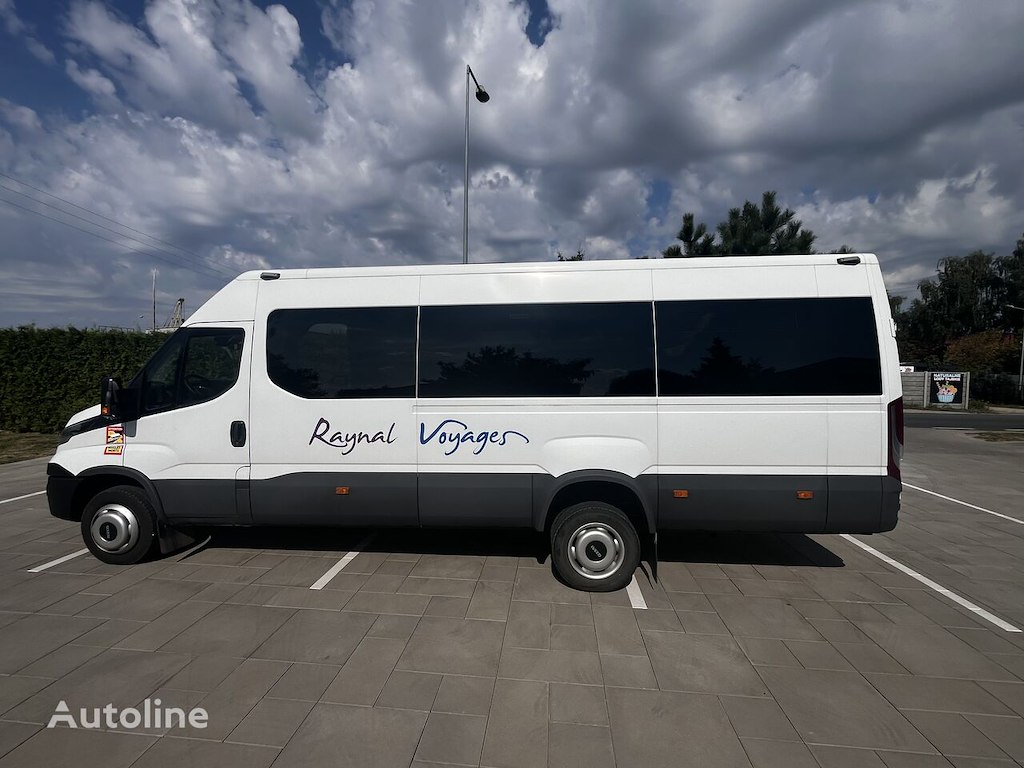 IVECO Daily putnički minibus