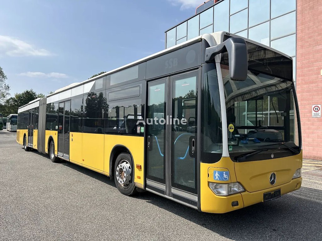 Prodaje se Mercedes-Benz Citaro zglobni autobus na aukciji