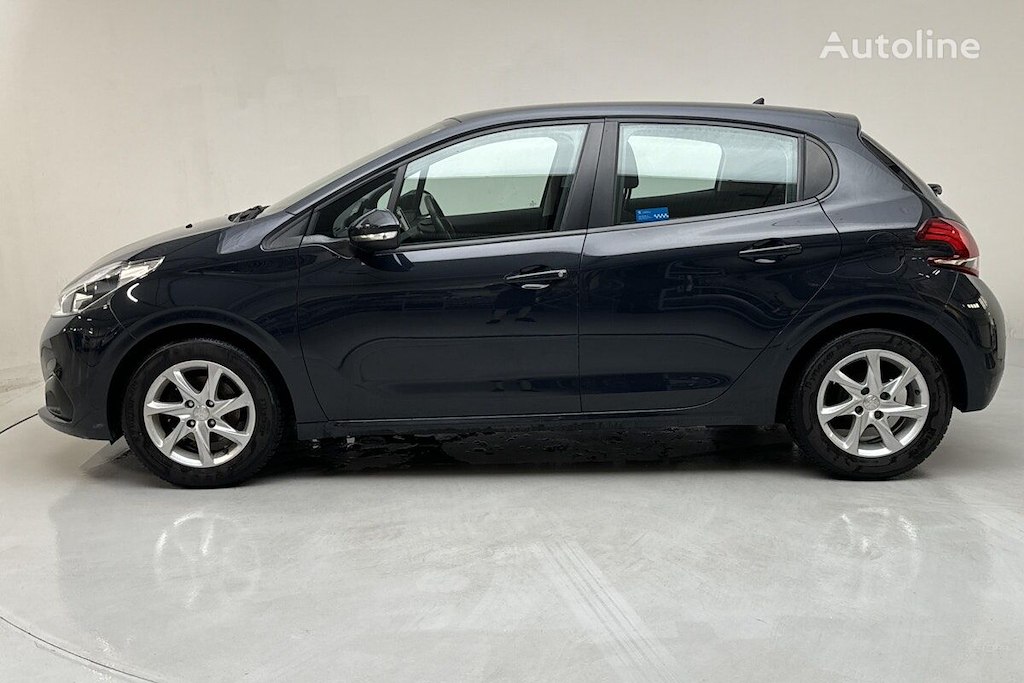 Prodaje se Peugeot 208 hečbek na aukciji