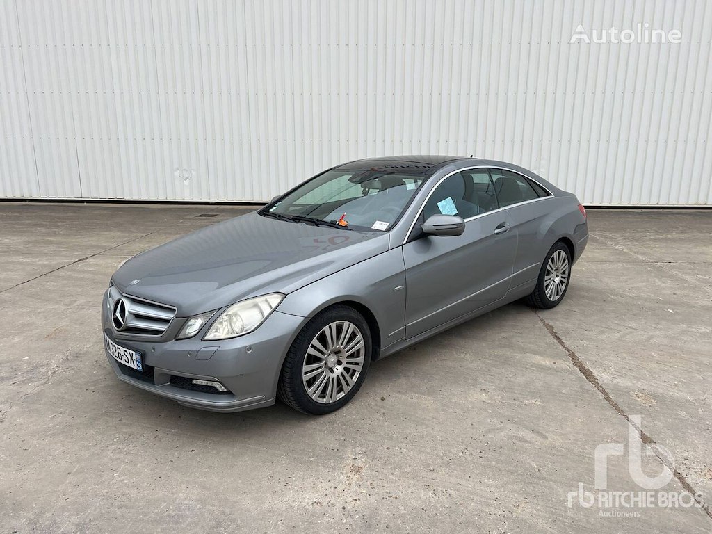 Prodaje se Mercedes-Benz E350 krosover na aukciji