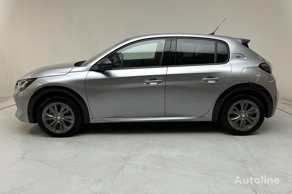 Prodaje se Peugeot 208 hečbek na aukciji